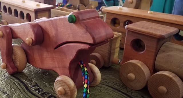 Badja Crafts - Old Bus Depot Market